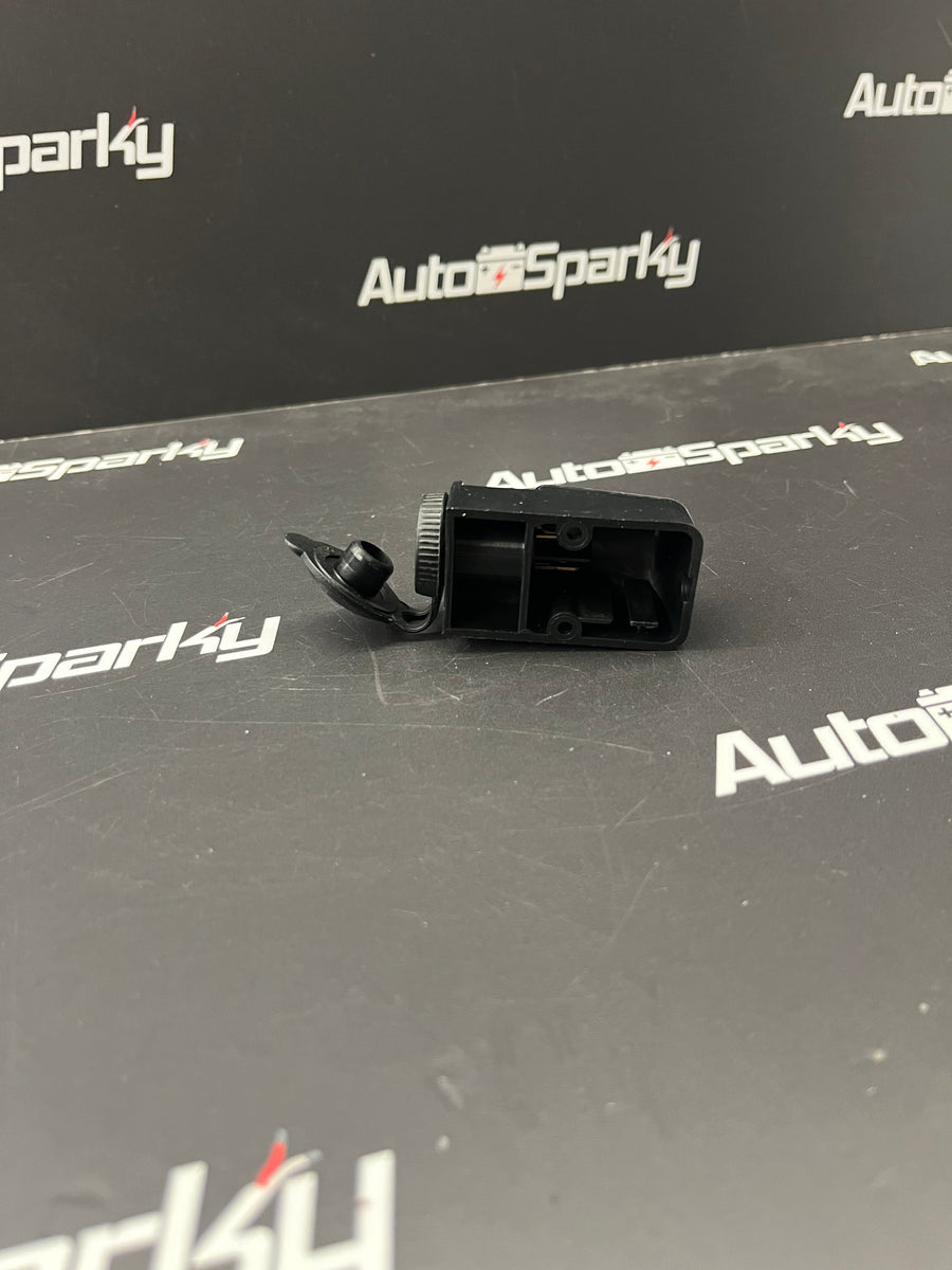 Surface Mount Din Power Socket – Auto Sparky