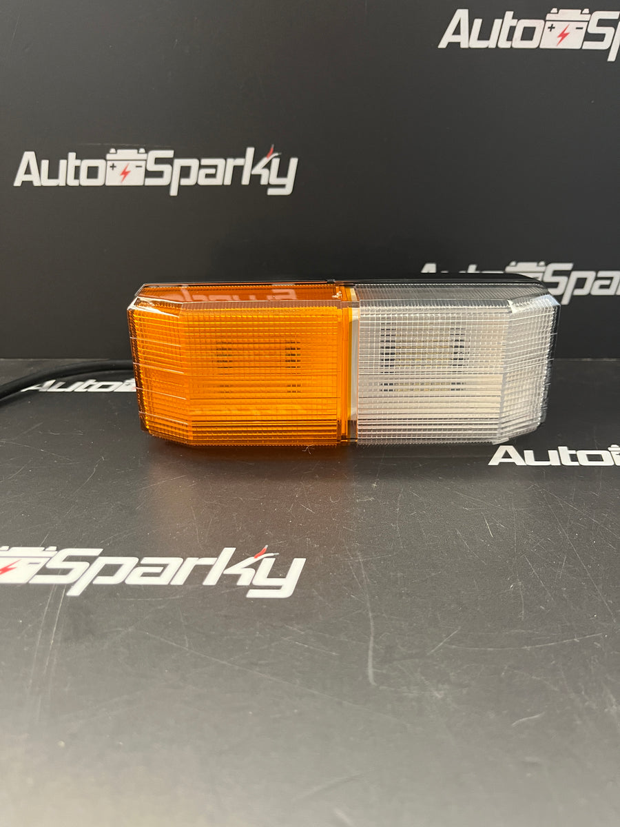 Valtra LED Front Parking Light & Indicator – Auto Sparky