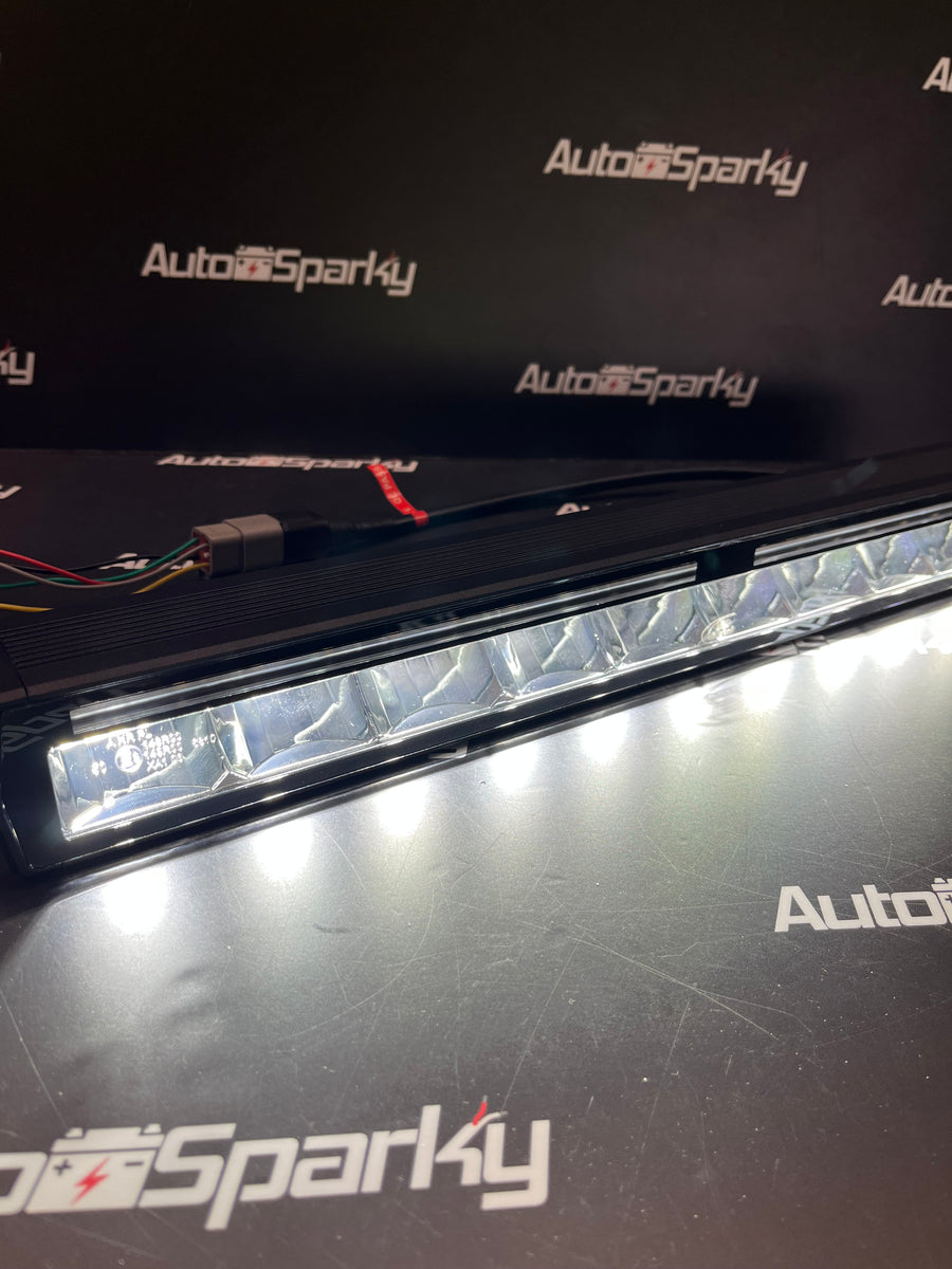 20" 12000Lumen 150Watt LED Driving Bar with White Position & Amber Str ...